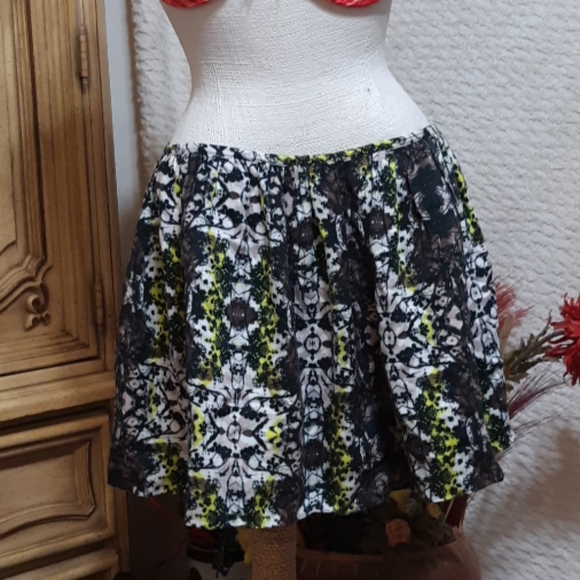 Vera Wang | Skirts | Women Skirt Vera Wang Princess Collection B4 ...